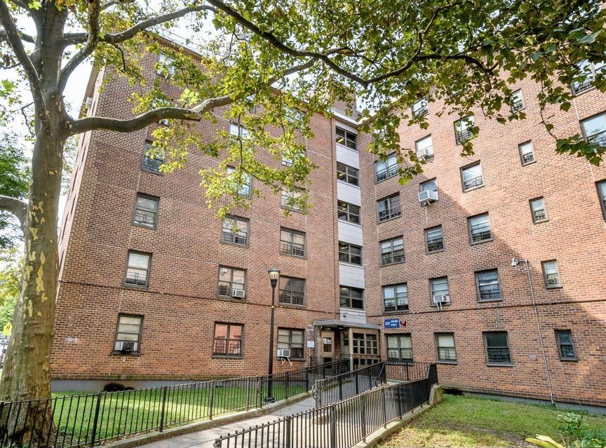 Private Developers Officially Take Over NYCHA Developments in East New ...